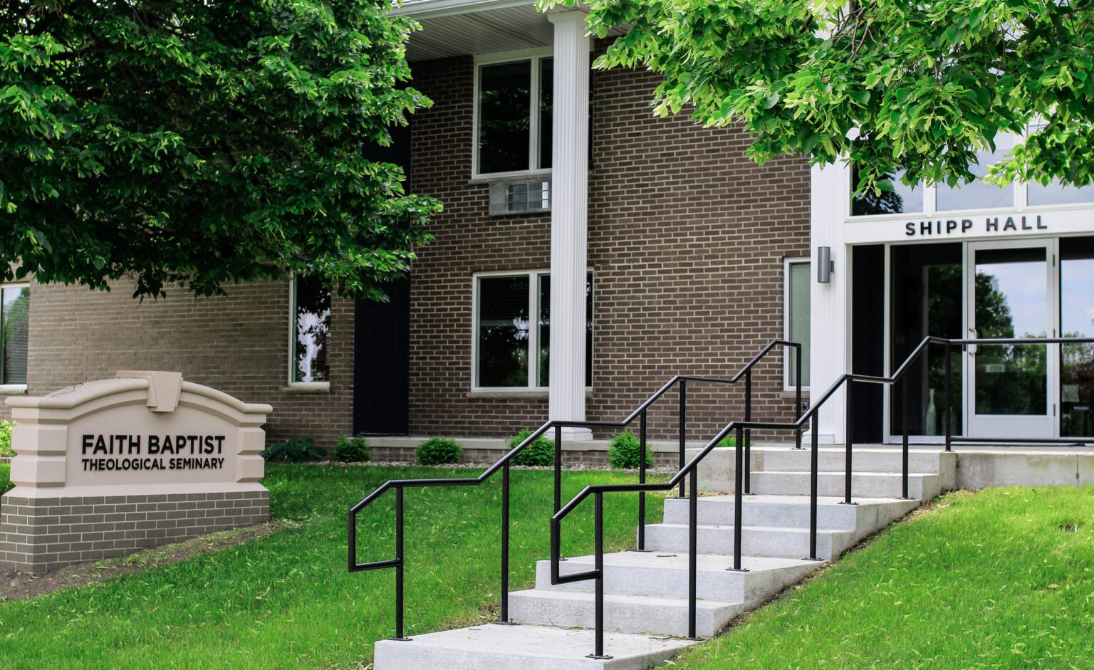 History - Faith Baptist Bible College